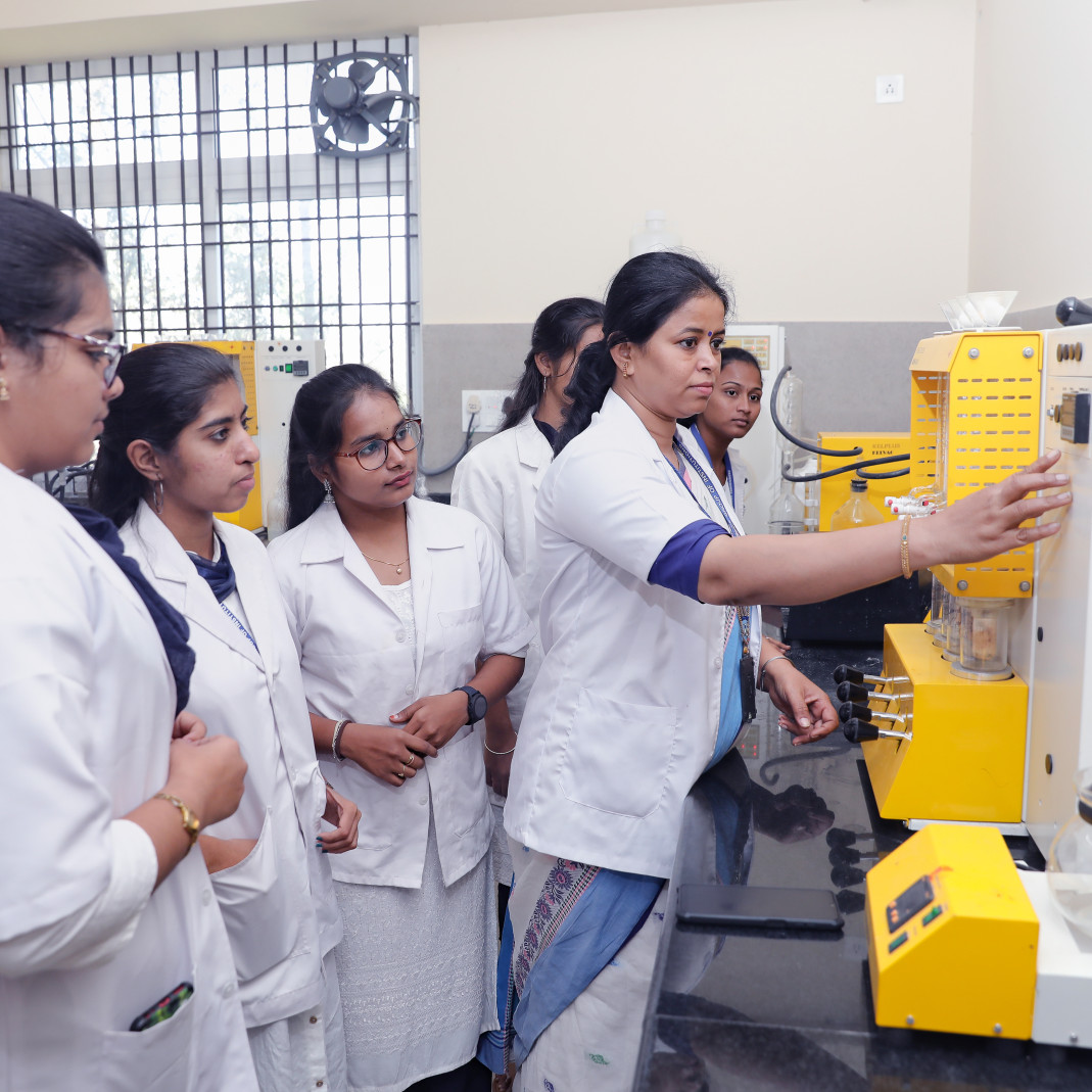 Padmashree Institute of Management & Sciences Autonomous | Kommaghatta